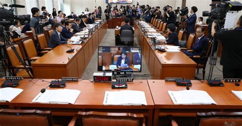 국회 행안위 파행… 여야 잼버리 사태 질의 놓고 이견 [뉴시스pic]