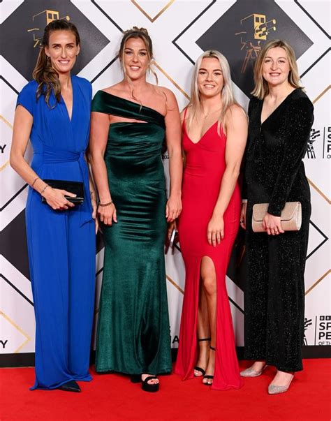 Englands Lioness Goalkeeper Mary Earps Life Off The Pitch Including