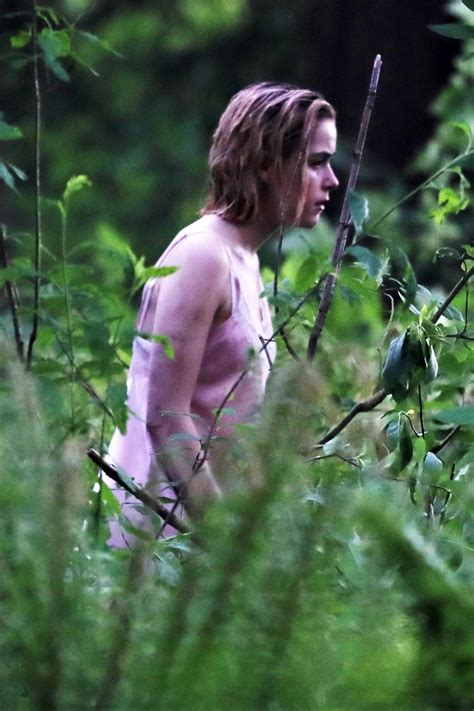 Kiernan Shipka Filiming Chilling Adventures Of Sabrina Gotceleb