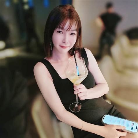 Angie Angie Ah Threads Say More