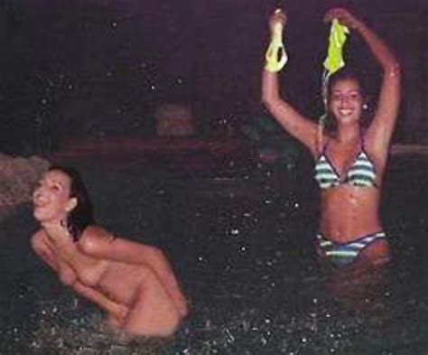 Mooning With Friends Enf Image 5057040 Thisvid Tube