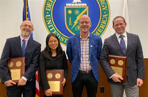 Brookhaven Lab Scientists Complete 2023 Oppenheimer Leadership Program