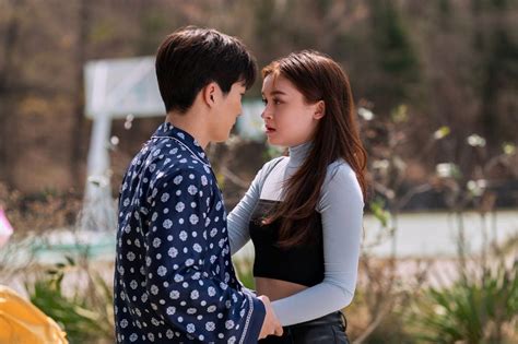 ‘xo Kitty Season 1 Ending Explained What Happened