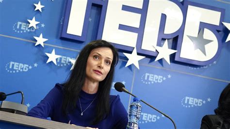 Официално Мария Габриел няма да предлага структура и състав на МС Nova