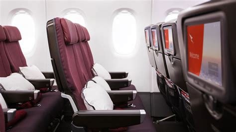Qantas A380 Economy Seating Qantas Welcomes Its First A380