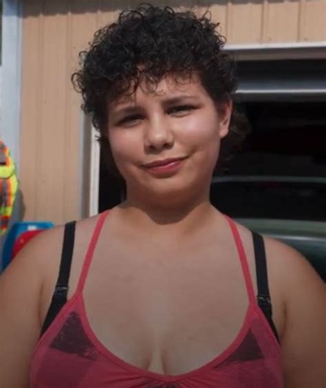 This Girl Featured In Mofos Yard Sale Video Main Pornstar Lucy Lotus