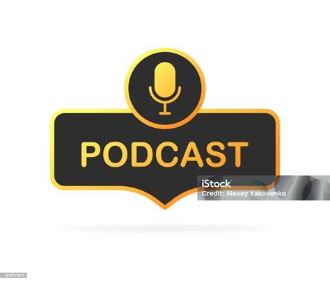 팟캐스트 버튼을 클릭합니다 플랫 노란색 마이크 아이콘 마이크가 있는 팟캐스트 벡터 그림 Live Event에 대한 스톡 벡터