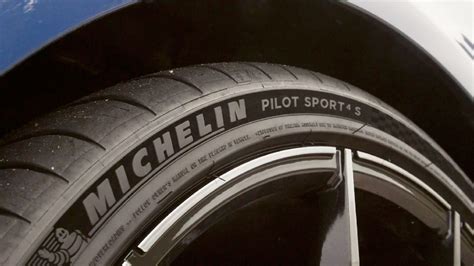 Michelin Pilot Sport 4S | 255/30ZR19