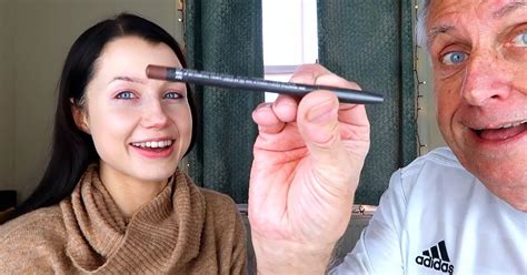 Video Of Grandpa Doing His Granddaughters Makeup Ps Beauty