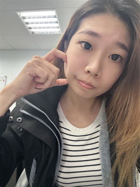 臨時的局，我就穿背心，會不會冷死在這裡，然後傷口在酸脹是要怎麼吃飯