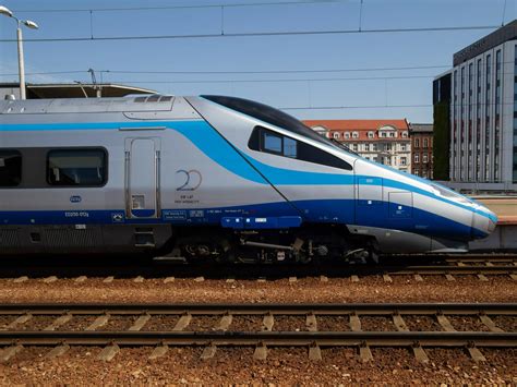 Pendolino Pomknie Do Świnoujścia Wakacyjny Hit W Rozkładzie Pkp