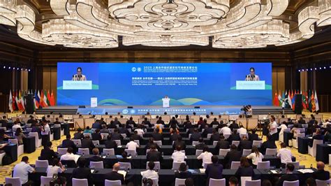 ໄຂ ເວ ທີ ປຶກ ສາ ຫາ ລື ການ ພັດ ທະ ນາ ແບບ ຍືນ ຍົງ ແລະ ຫຼຸດ ຜ່ອນ ຄວາມ ທຸກ ຍາກ ຂອງ ອົງ ການ ຮ່ວມ ມື