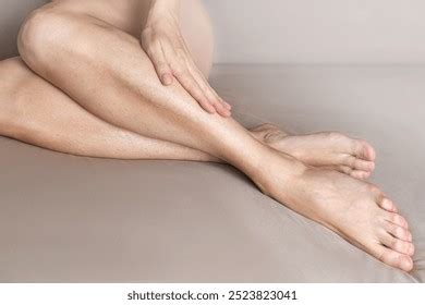 35 Mille Images Et Photos De Femme Naturelle Poilue Libres De Droits