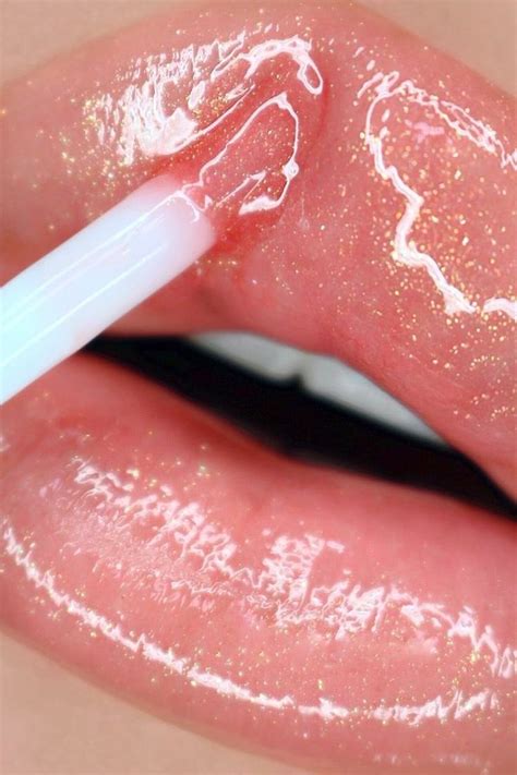 👜 On Twitter Pink Lips Makeup Lip Gloss Colors Pink Lip Aesthetic