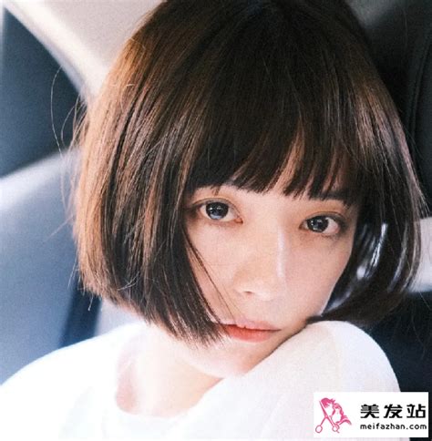甜过初恋的女生短发 开学季女生清新短发发型 女生短发 美发站