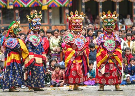 Paro Tshechu 5 Day Paro Tshechu Festival In Spring