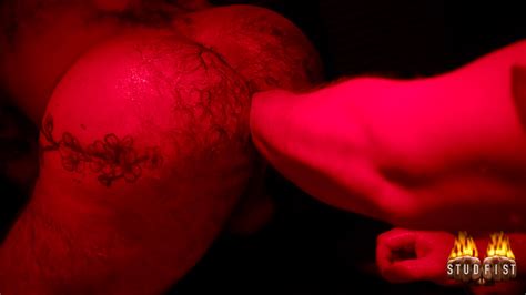 Julian Torres Rough And Raunchy Hardcore Fist Ffuck With Bobby Ryker