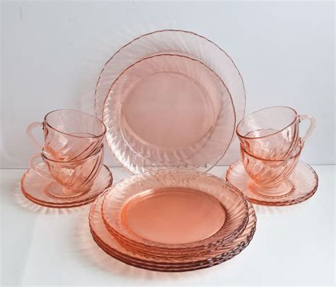 Vintage Arcoroc Rosaline Pink Swirl Dinnerware Set 16 Piece Etsy