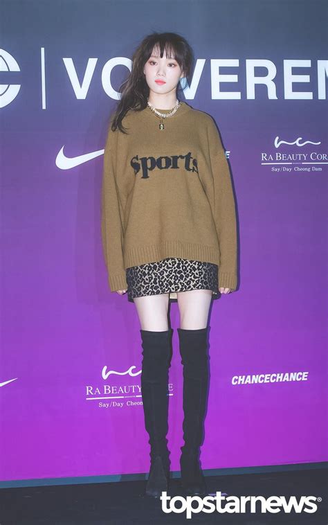 ปักพินโดย Mcbrian ใน Lee Sung Kyung ปักพินโดย Mcbrian ใน Lee Sung Kyung