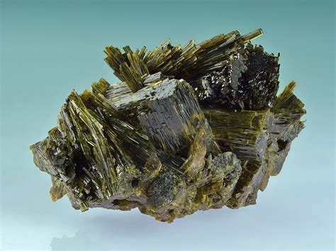 Epidote Properties And Affirmations Gems By Lyc