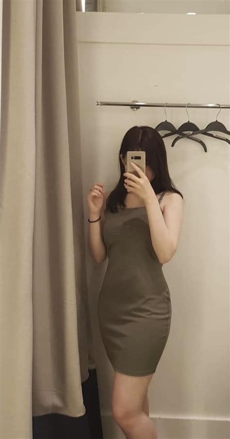 Cute R Realasians