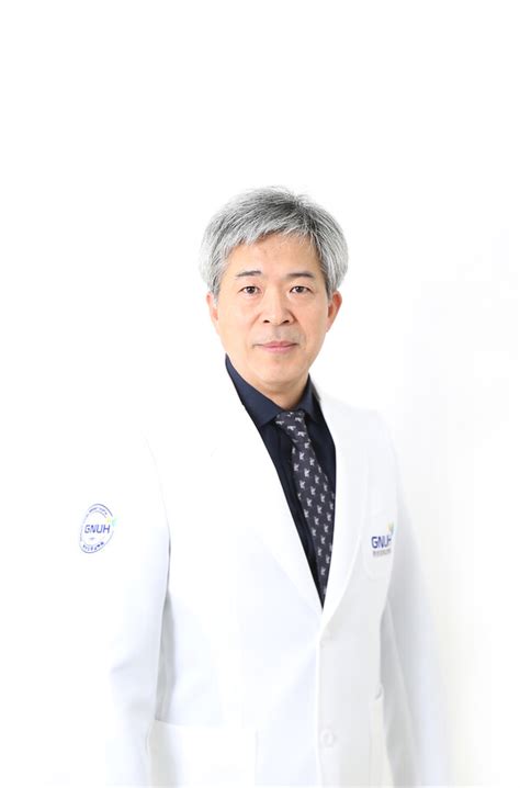 경상대병원 권역심뇌혈관질환센터 최낙천 센터장 보건복지부 장관상 받았다