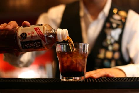 Cassis Oolong（カシスウーロン） 岩本博義 公式サイト