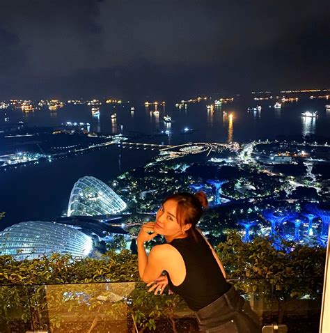 Ninh D Ng Lan Ng C M C Bikini Khoe D Ng Sexy Fan L P T C Ph T Hi N I U N Y