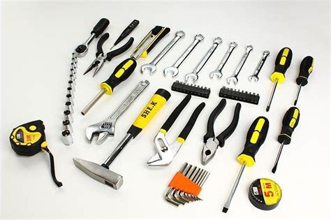 適用於每個工具組的最佳五金工具 推薦 品牌