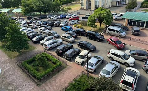 Триває збір підписів під петицією про будівництво паркінгу на Оболоні Вечірній Київ