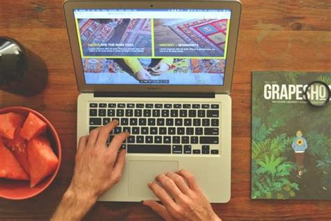 พัฒนาเว็บไซต์ โดย Vuejs Django หรือ Laravel