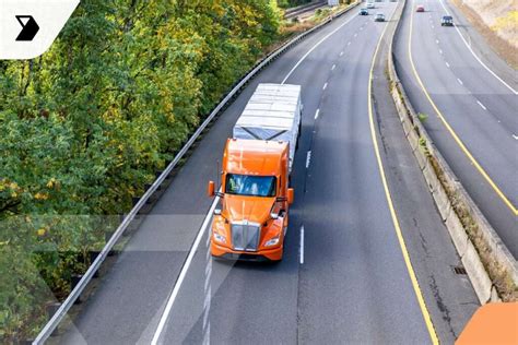 Role Of Warehousing In Supply Chain Management Examples Vector