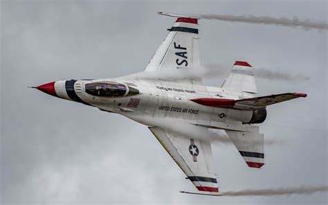 배경 화면 파이팅 팔콘 F 16c 전투기 비행 1920x1200 그림 이미지