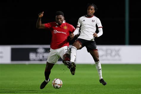 Portsmouth Manager Gives Verdict On Signing Dishon Bernard On Loan