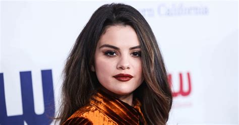 У Селены Гомес диагностировали биполярное расстройство Salt