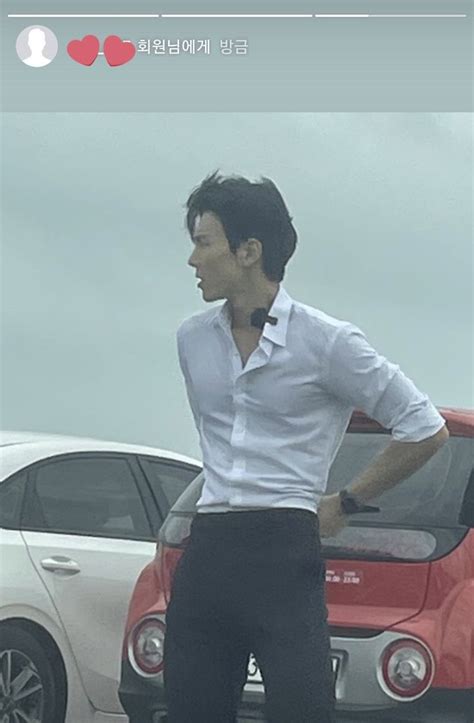 Shownu에 있는 Elle 님의 핀 몬스타엑스 남자 정장 미래의 남편