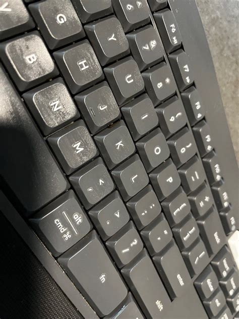 Logitech K850 Bluetooth Keyboard Computers And Tech Parts And Accessories