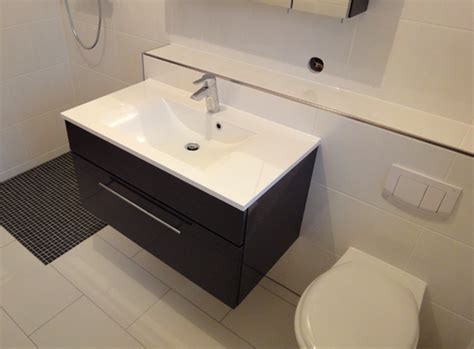 ตัวอย่าง คิ้วอลูมิเนียมแบบโค้ง คิ้วกระเบื้อง จมูกบันได อลูมิเนียม สแตนเลส ตกแต่งภายใน พร้อม