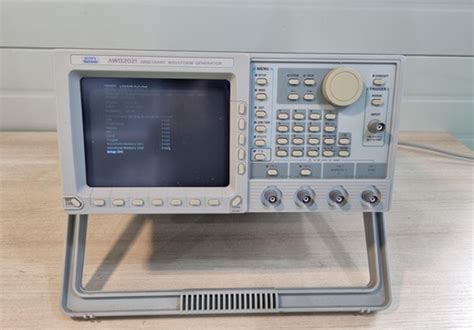 Tektronix Awg2021 Arbitrary Waveform Generator Rescience