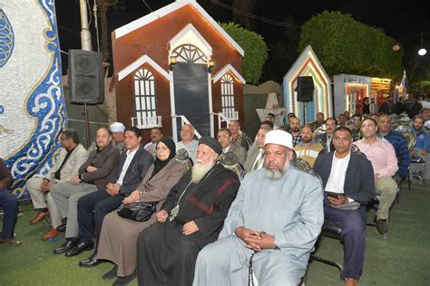 محافظ أسيوط يلتقي عددًا من أهالي مدينة أبوتيج للاستماع لمطالبهم