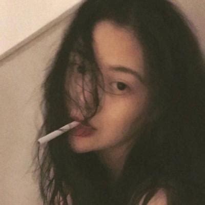 忧郁头像女生 24张 女生头像 刻爱头像网