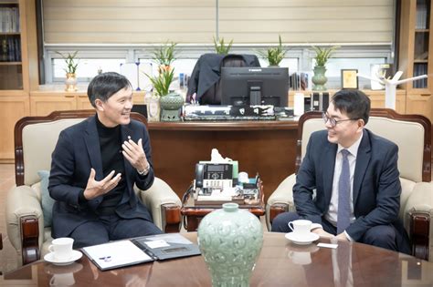 김현택 남양주시의회 의장 남양주세무서장과 지역경제회복을 위한 파트너십 구축