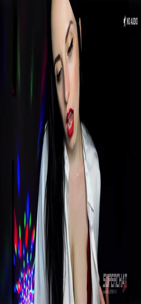 Leilaplay Flashing Nipples And Playing With Boobs Eporner