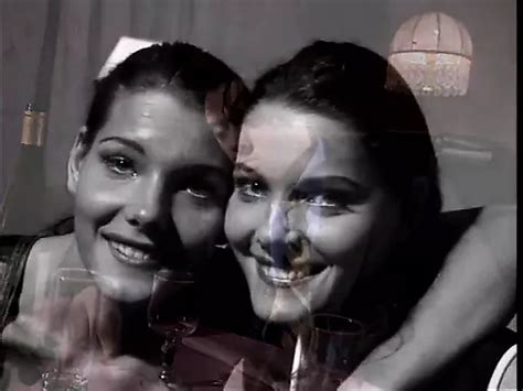 Vídeos Pornôs Gemeas Xhamster