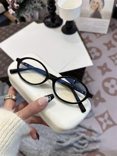 Miu Miu Очки солнцезащитные купить с доставкой по выгодным ценам в