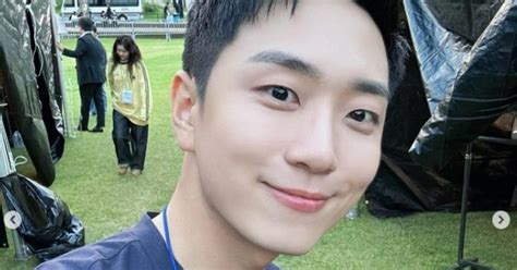 김연아♥ 뿌듯할 듯 고우림 불후 깜짝 인증샷 늠름 Up