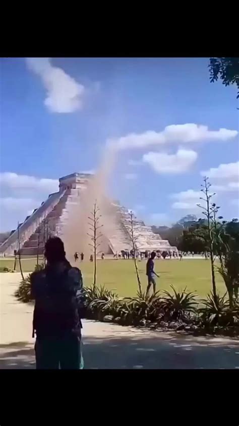 🌬 Dust Devil Over Mayanmexican Pyramid 🌺 Rpeninazsky