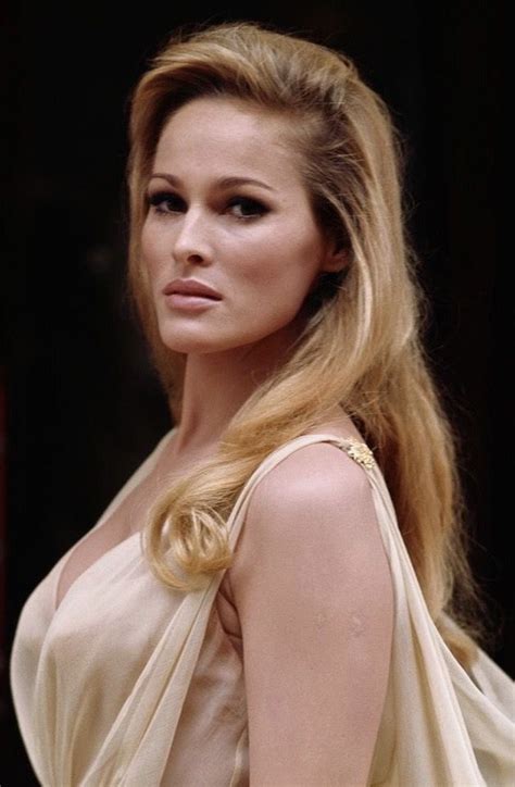Ursula Andress 女優 外人モデル モデル