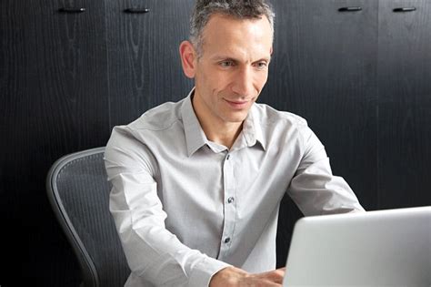 We Re Having Less 20 Less Nookie Than 10 Years Ago Daily Mail Online