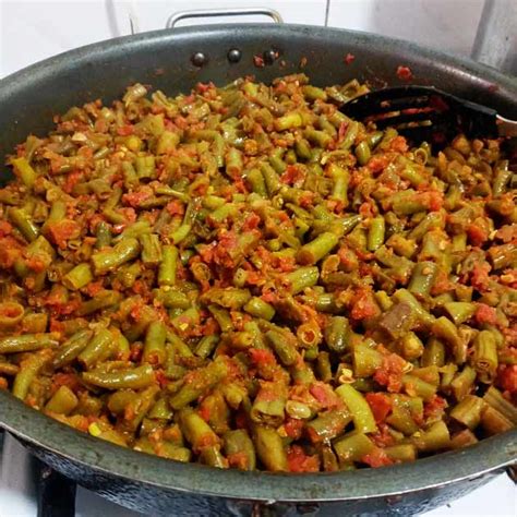 طرز تهیه و نگهداری لوبیا سبز با پوره گوجه فرنگی در فریزر